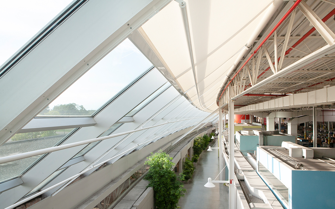 Draper Design Provides Safe Shading Solution - Draper, Inc. Blog