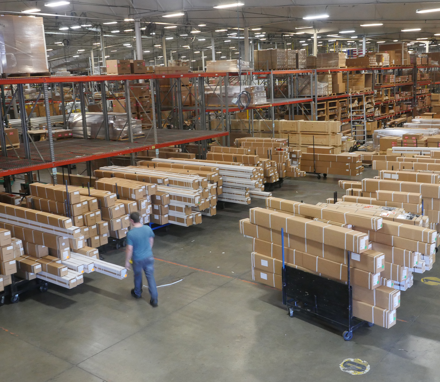 Get Your Projection Screens Fast - Draper, Inc Blog Site